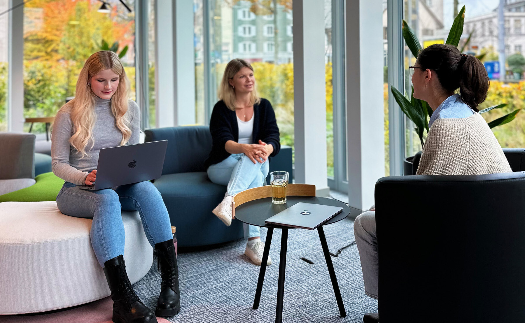 Jenny, where start-up vibes and project management meet